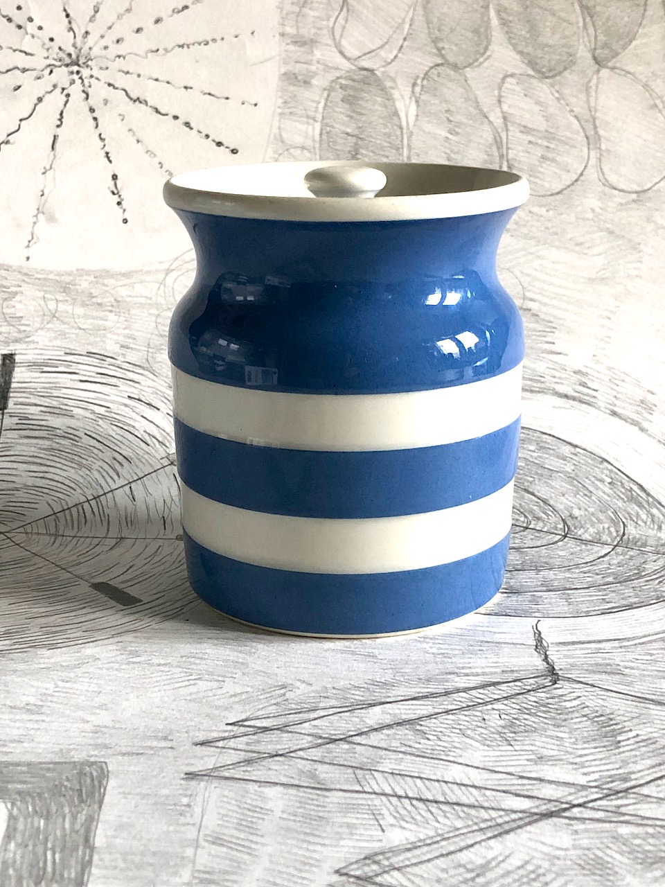 Cornishware - T G Green storage jar, canister - size 12.5 cm height ...